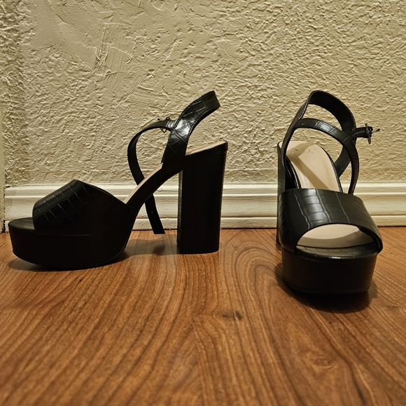 Shoes | Black Platform Heels Size 8 | Poshmark